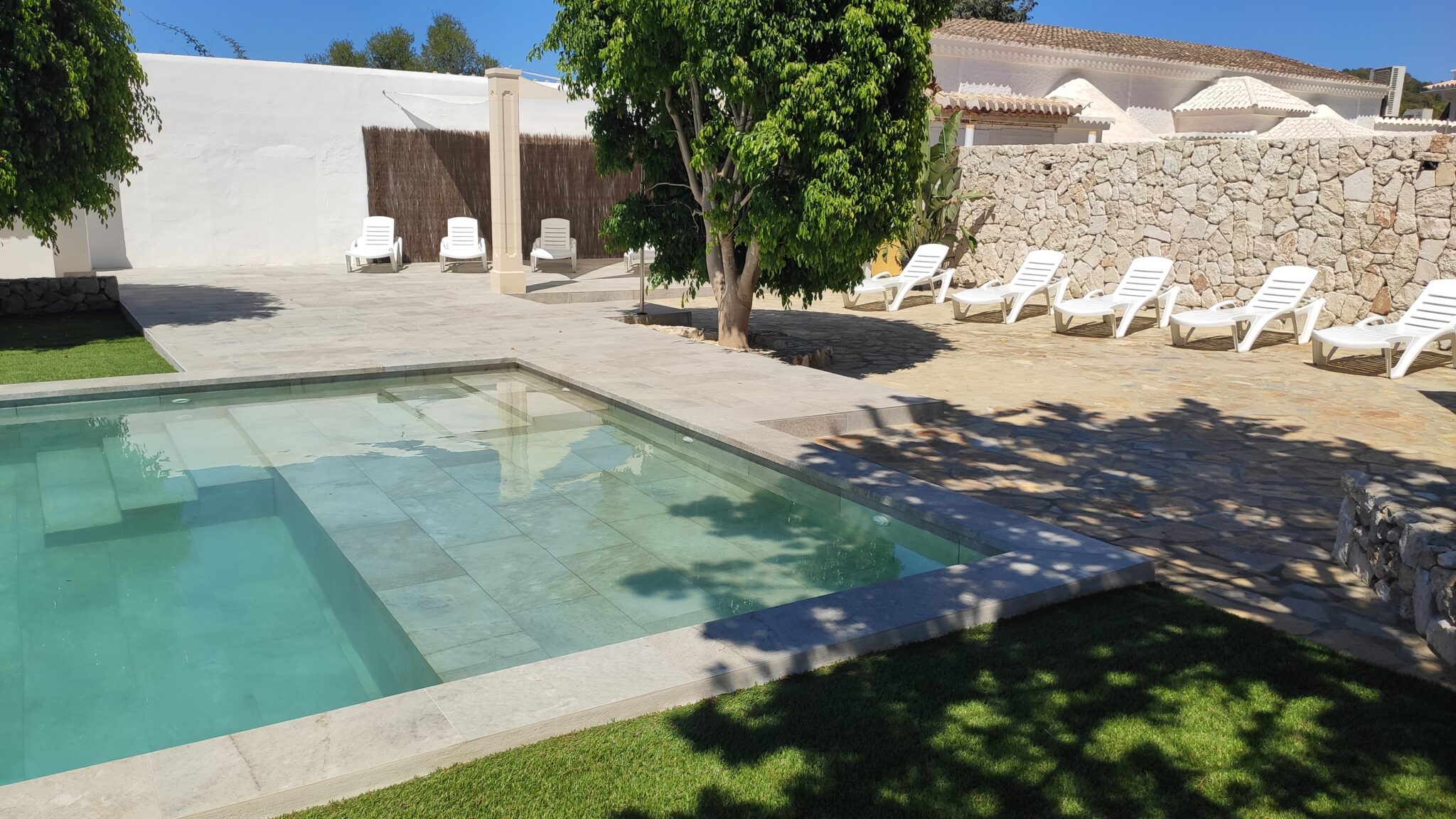 Hotel – Hostal Alma